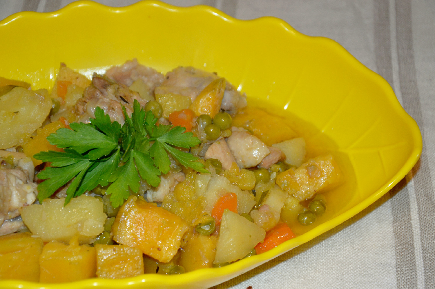 Receita Frango estufado com legumes - Ingredientes