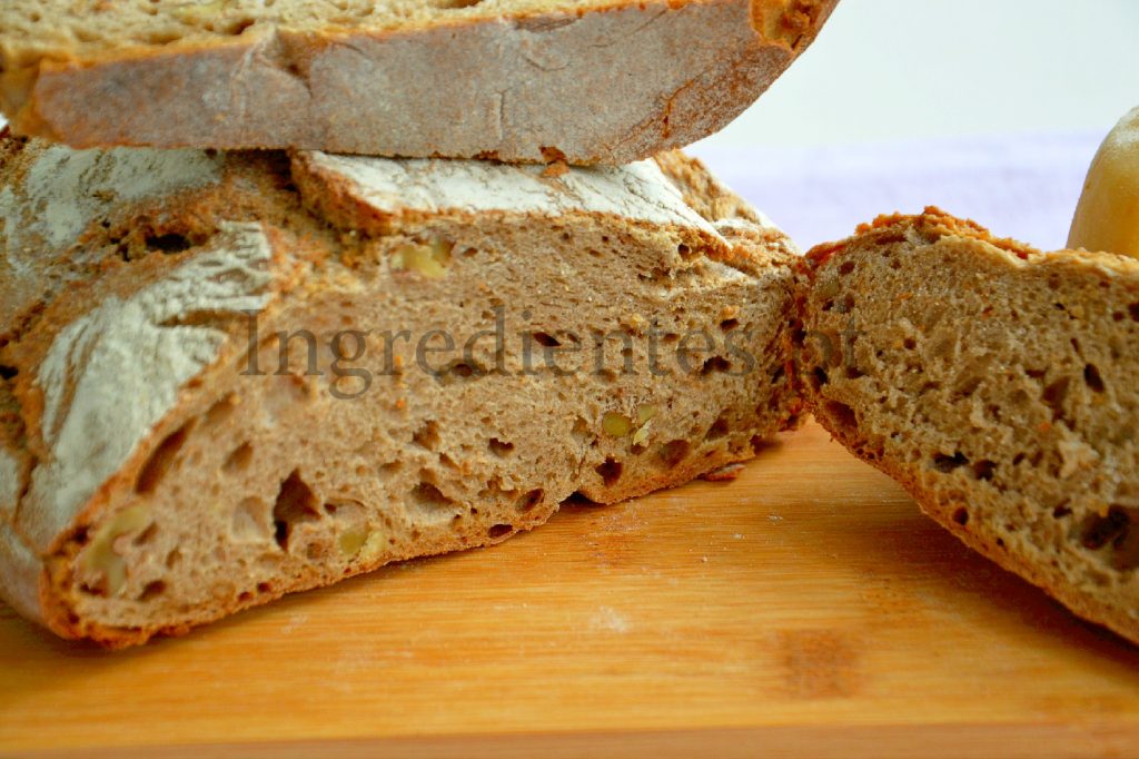 Receita Pão Rústico com Nozes - Ingredientes